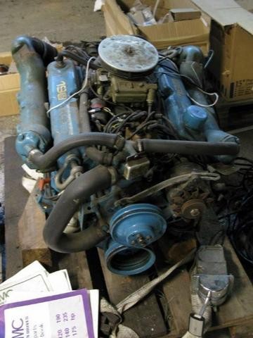 Netauktion - Marinmotor OMC 190 Ford V8