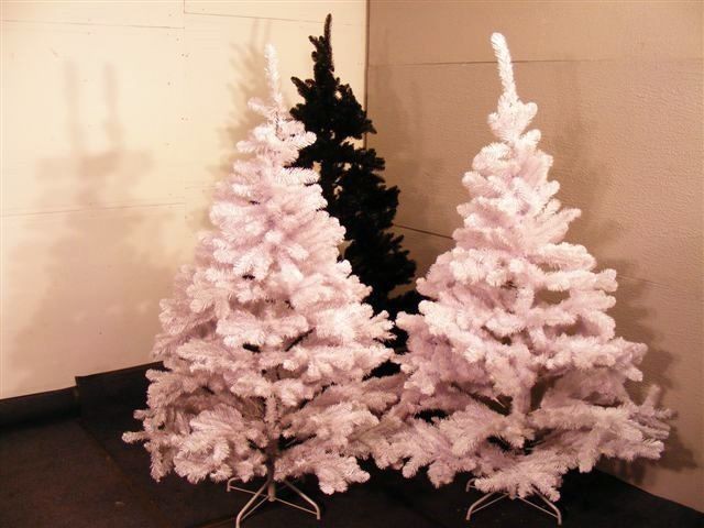 Netauktion - 3st Plastgranar svart/vit.