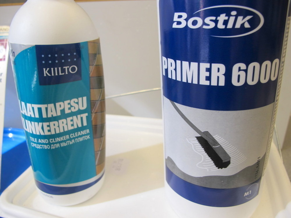 Netauktion - För kakelsättaren; kakellim, fix combi, Bostik, mm