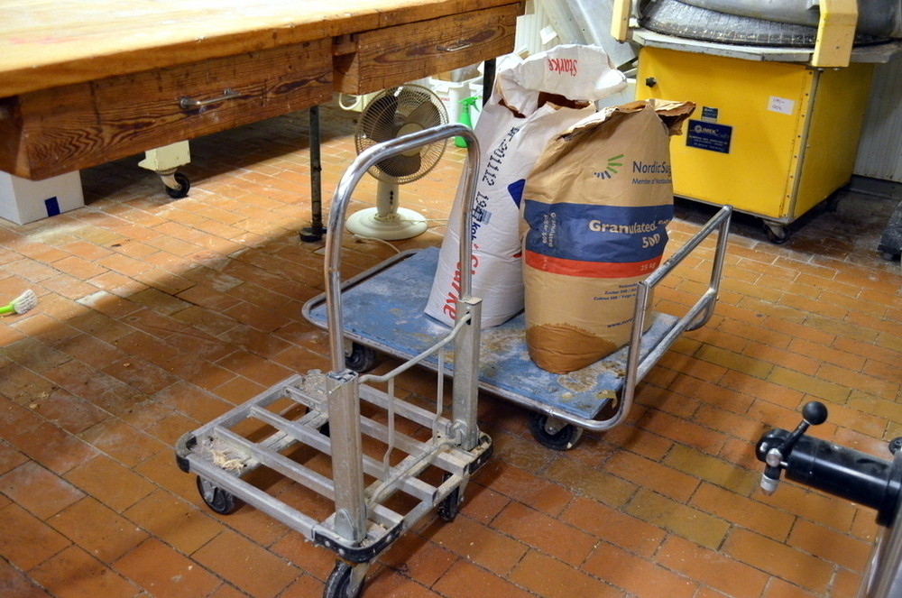 Netauktion - 2st vagnar