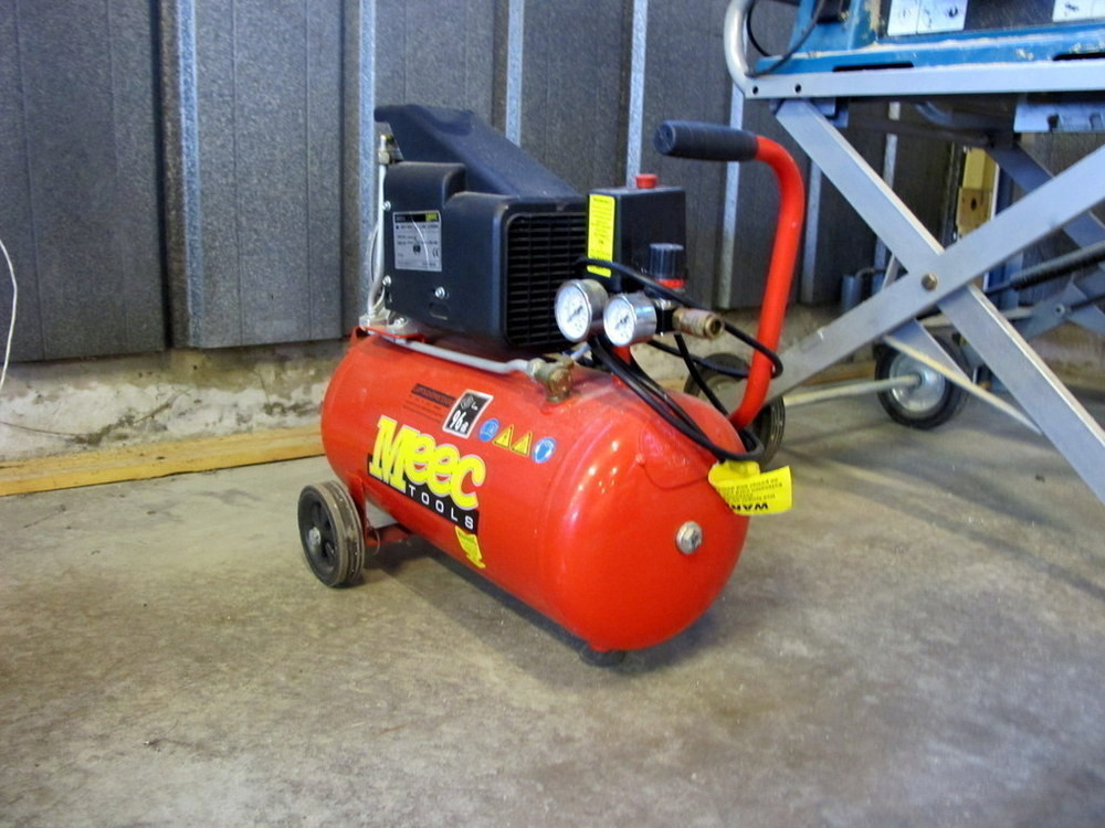 Netauktion - Kompressor, Meec