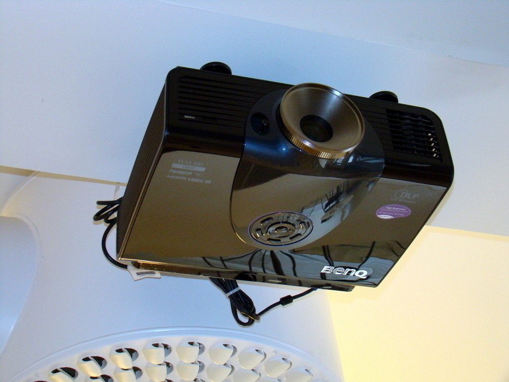 Netauktion - Benq W6000, DLP projektor mm