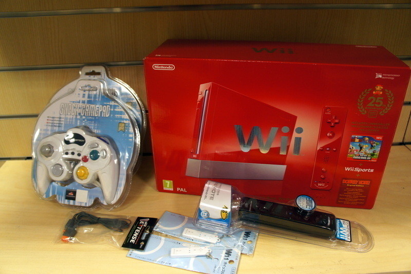 Netauktion - Nintendo Wii Red Console - 25th Anniversary Limited Edition
