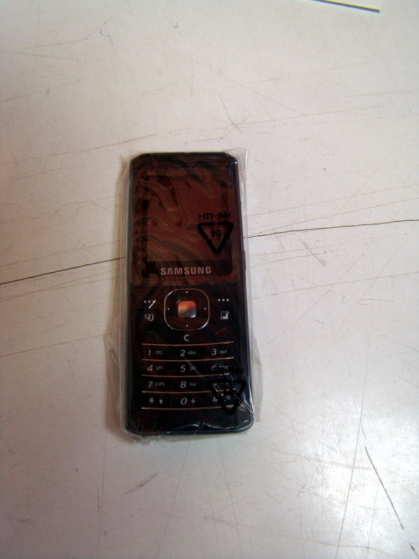 Netauktion - Samsung SGH-Z150 Ultra slim, 5st
