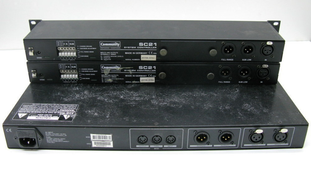 Netauktion - Plåtrack med dimmer, equalizer, delningsfilter