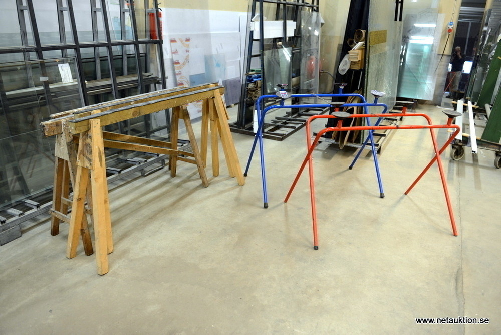 Netauktion - Ställ och bockar