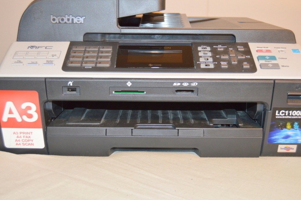 Netauktion - 1 st Brother MFC 5890 CN