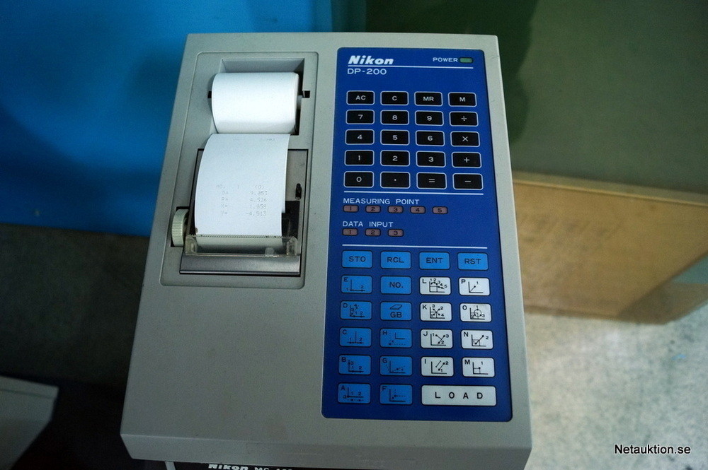 Netauktion - Nikon V-24B Profile Projector