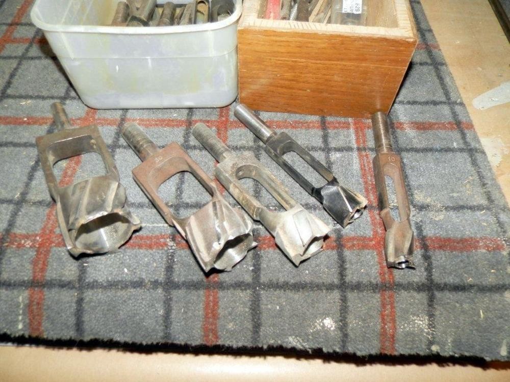 Netauktion - 2st lådor med pluggborr