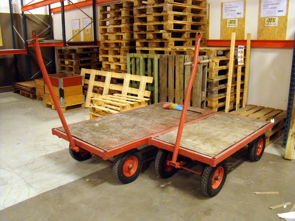 Netauktion - 2st vagnar