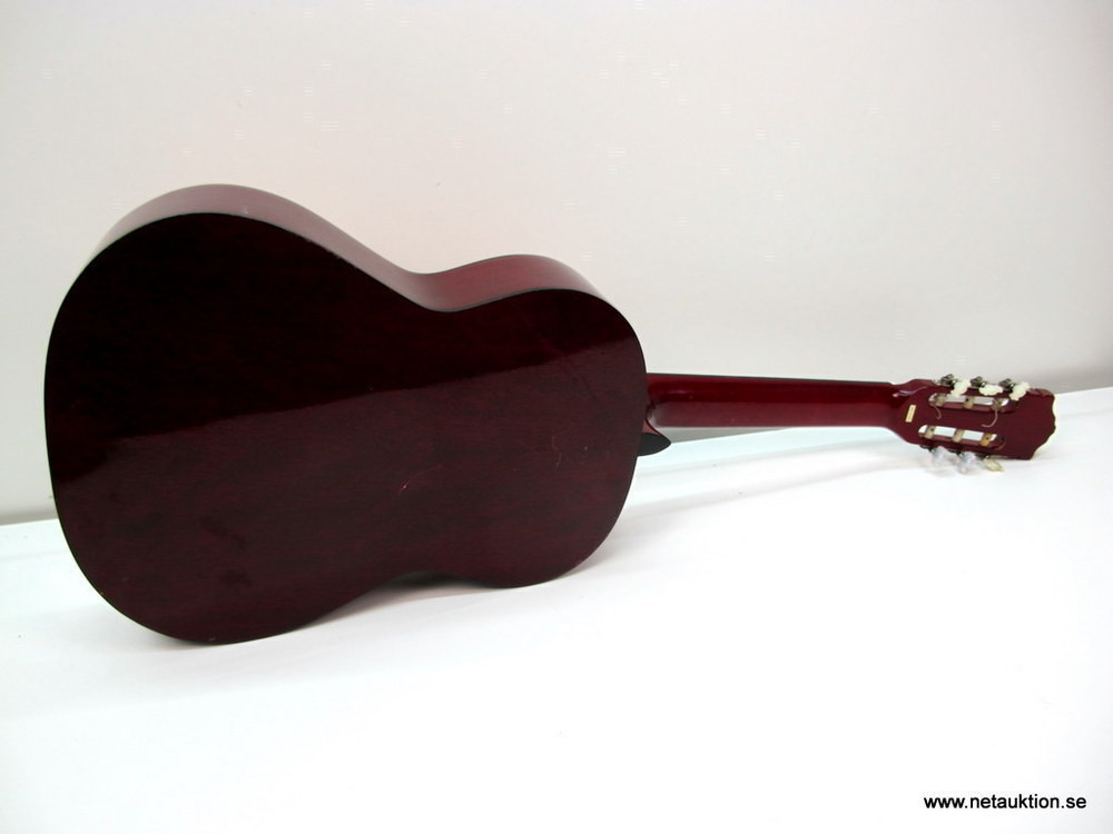 Netauktion - Akustisk gitarr, Almirez