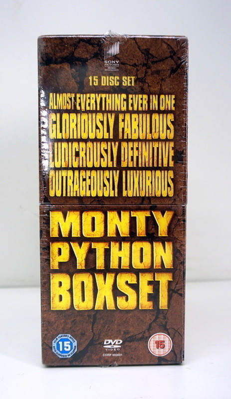 Netauktion - Monty Python-box