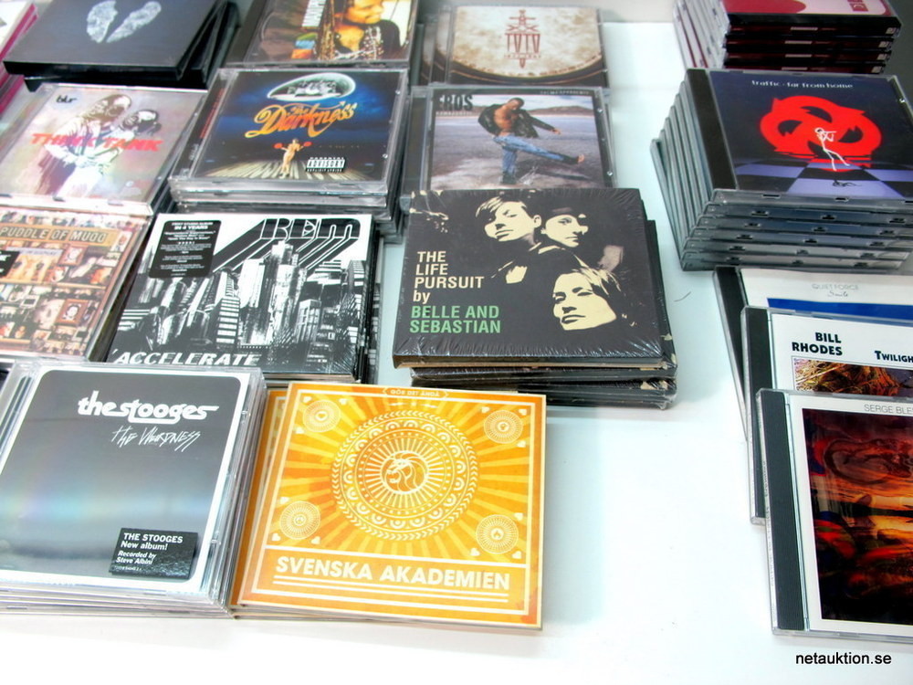Netauktion - 85st album: Blur, Pulp, Neil Young & Santana m.fl