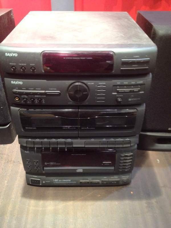 Netauktion - Sanyo stereo