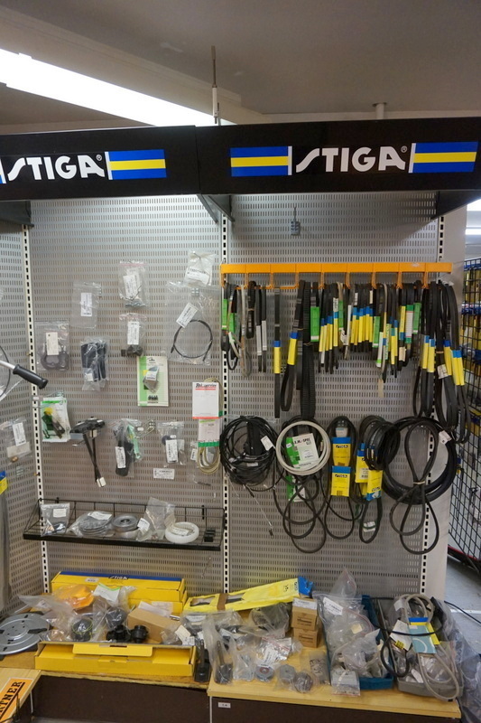 Netauktion - Reservdelar till Stiga gräsklippare mm