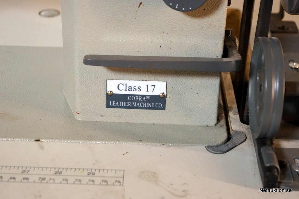 Netauktion - Cobra class 17 symaskin