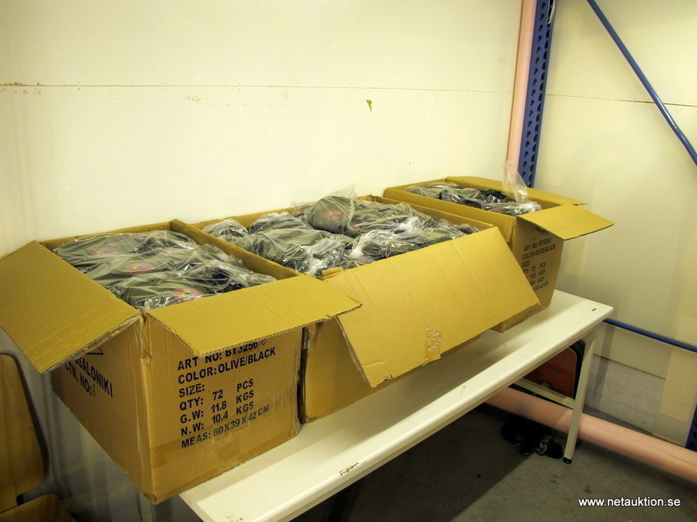 Netauktion - Ca 280st vinterset för barn