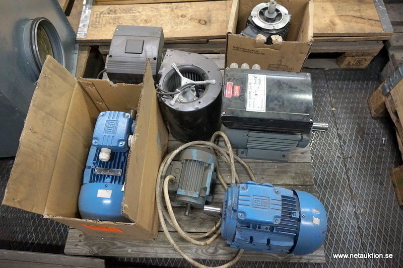 Netauktion - Pall med elmotorer