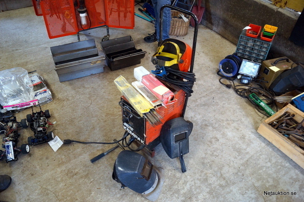 Netauktion - Pinnsvets, Kempak