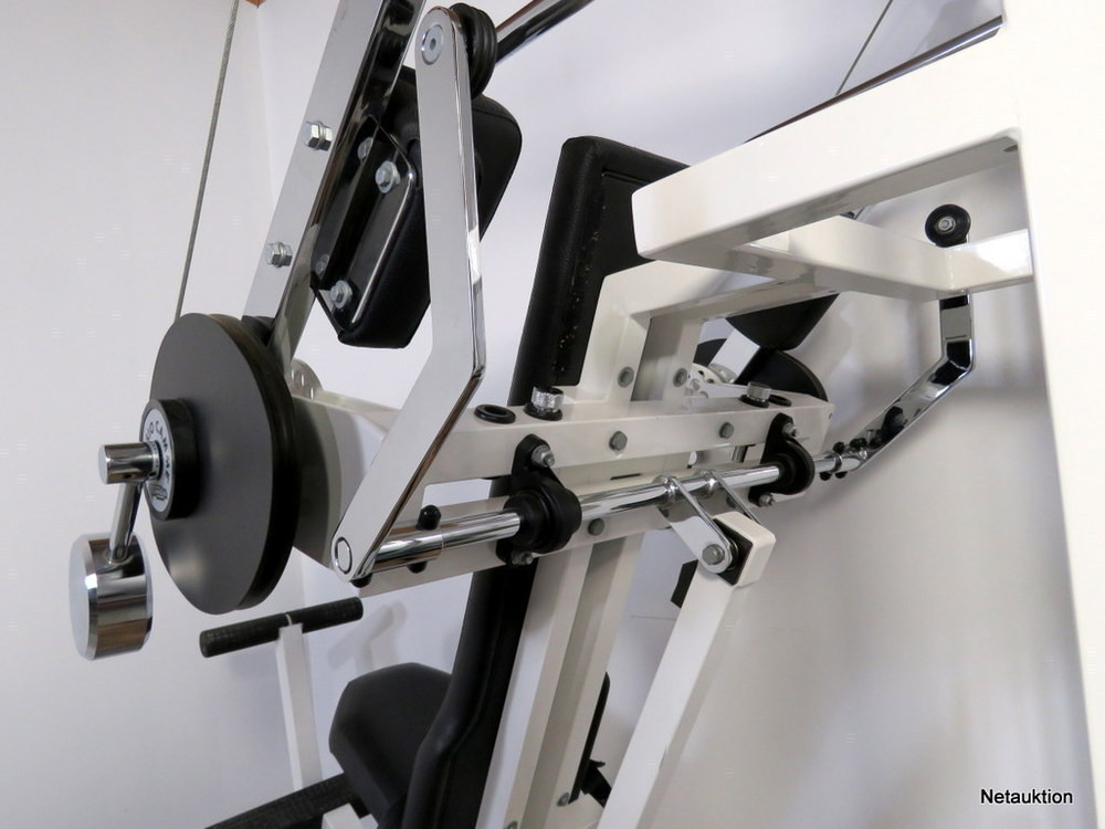 Netauktion - Pullover-maskin, Technogym