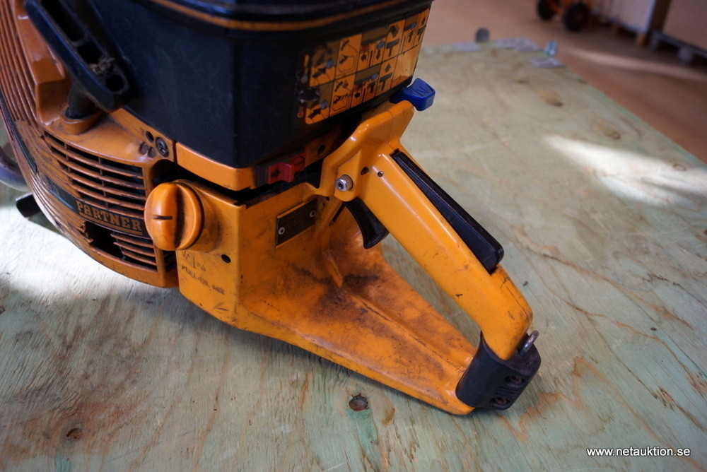 Netauktion - Motorkap Partner K950 Active /Rescue (2)