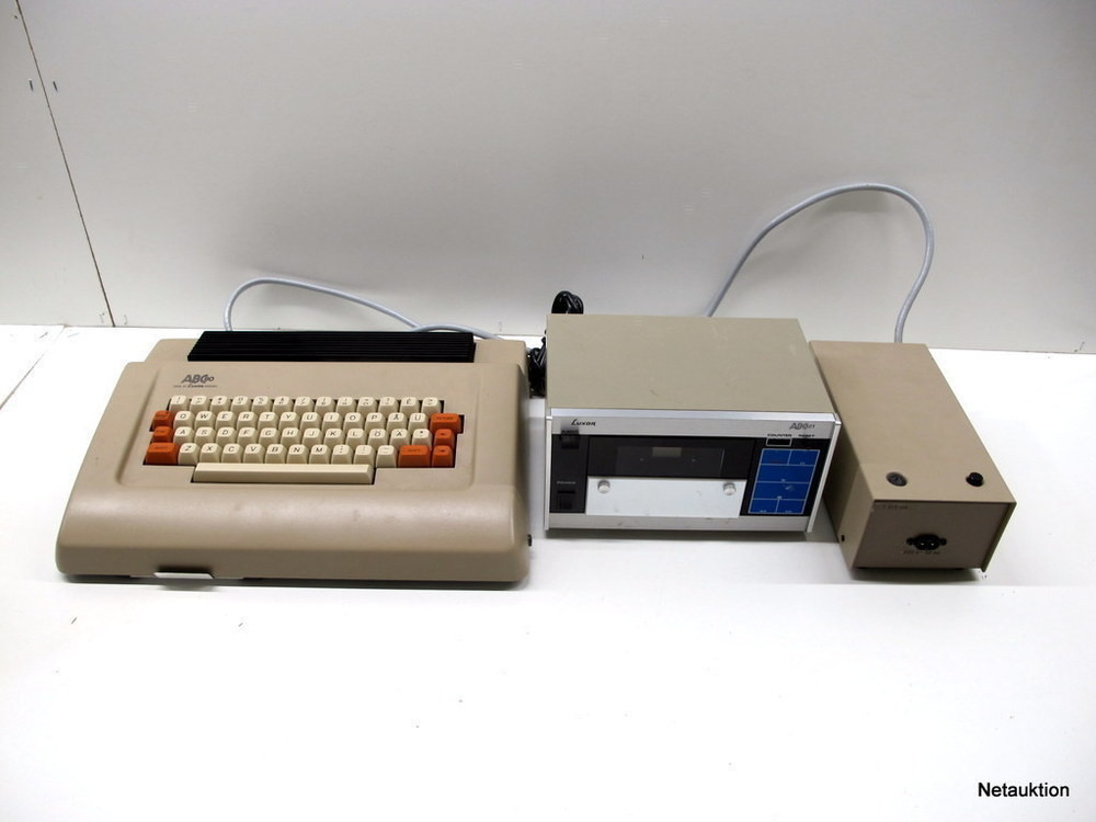 Netauktion - Kult dator & spelkonsol, Luxor & Philips