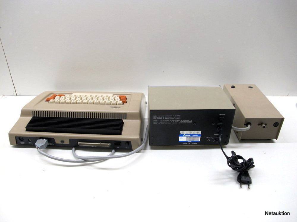 Netauktion - Kult dator & spelkonsol, Luxor & Philips