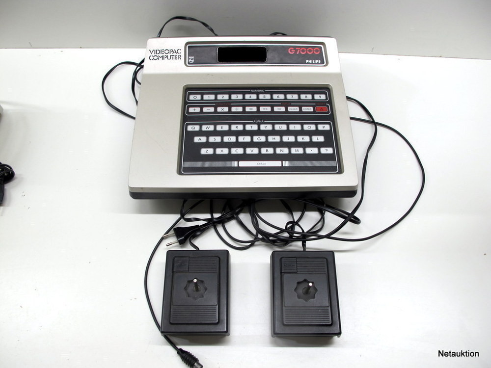 Netauktion - Kult dator & spelkonsol, Luxor & Philips