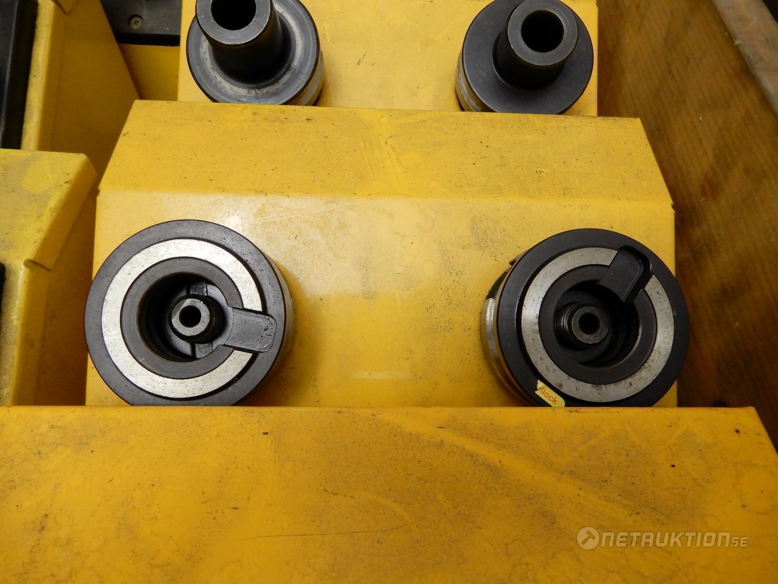 Netauktion - BT-40 kona ISO-40 (1)