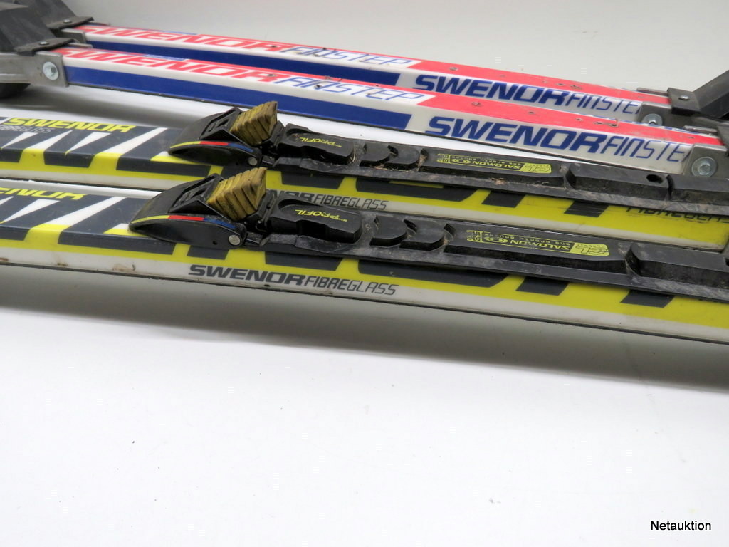 Netauktion - 2st par rullskidor från Swenor