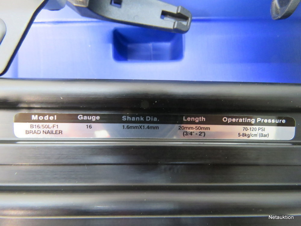 Netauktion - Till salu via auktion Spikpistol, Hitachi Basso B16/50L-F1