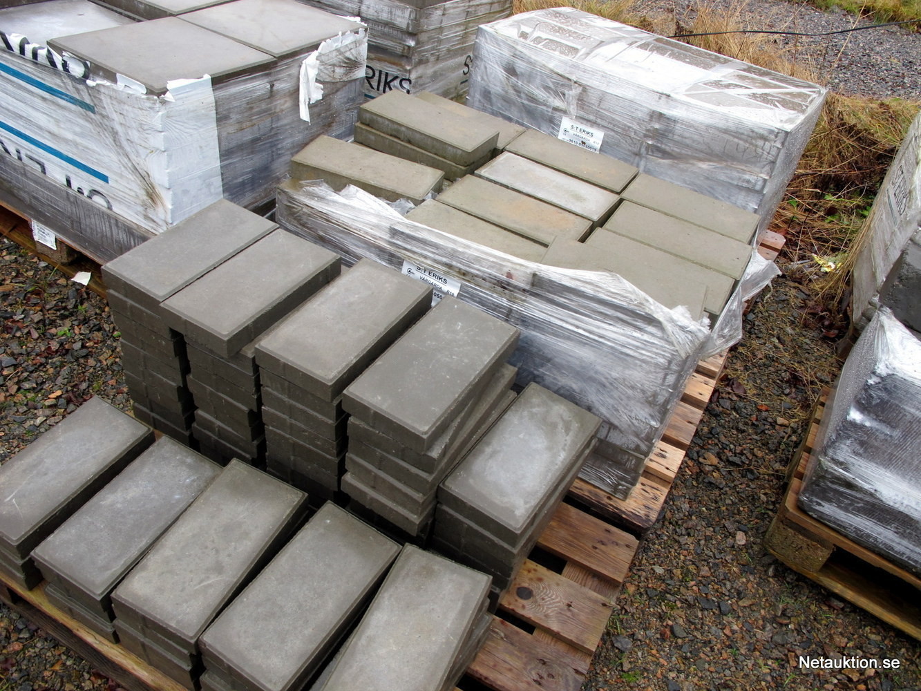 Netauktion - Marksten, 17,5x35cm, 3 pallar