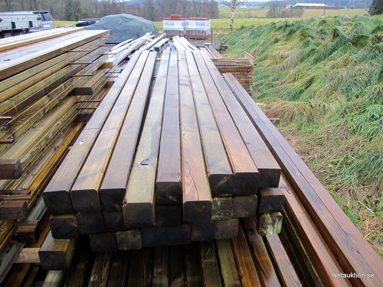 Netauktion - Impregnerade stolpar 95x95mm