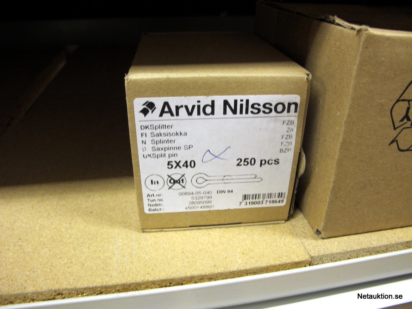 Netauktion - Spårclips, snabbmutter och saxpinnar