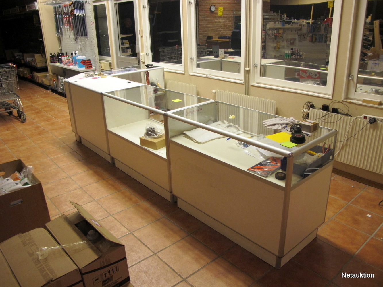 Netauktion - Kassadisk