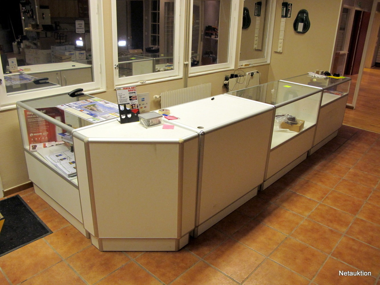 Netauktion - Kassadisk