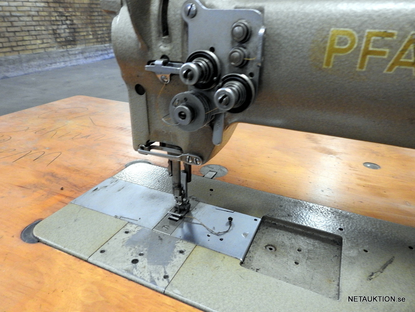 Netauktion - Industrisymaskin Pfaff 122-88