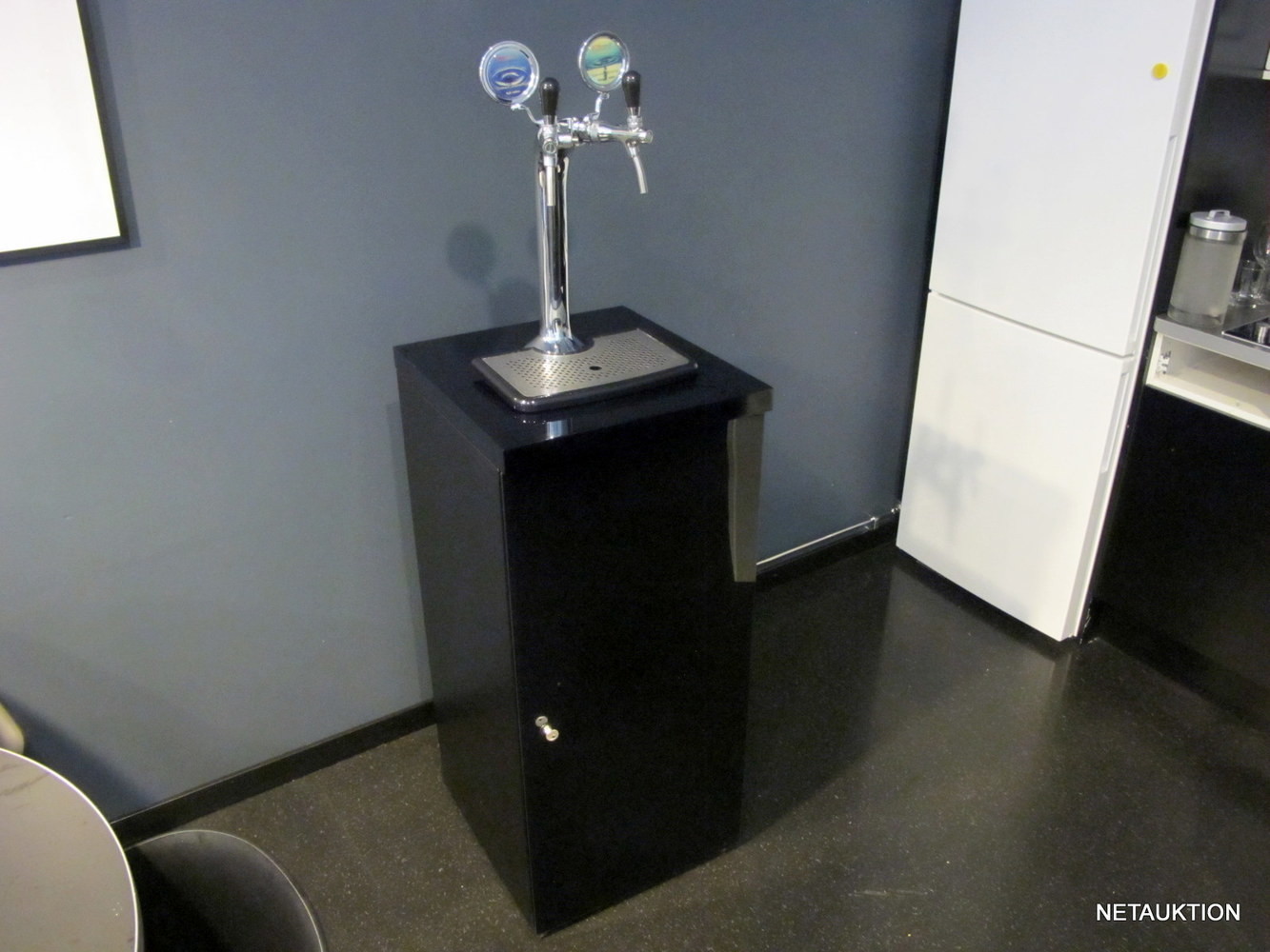 Netauktion - Vattenautomat