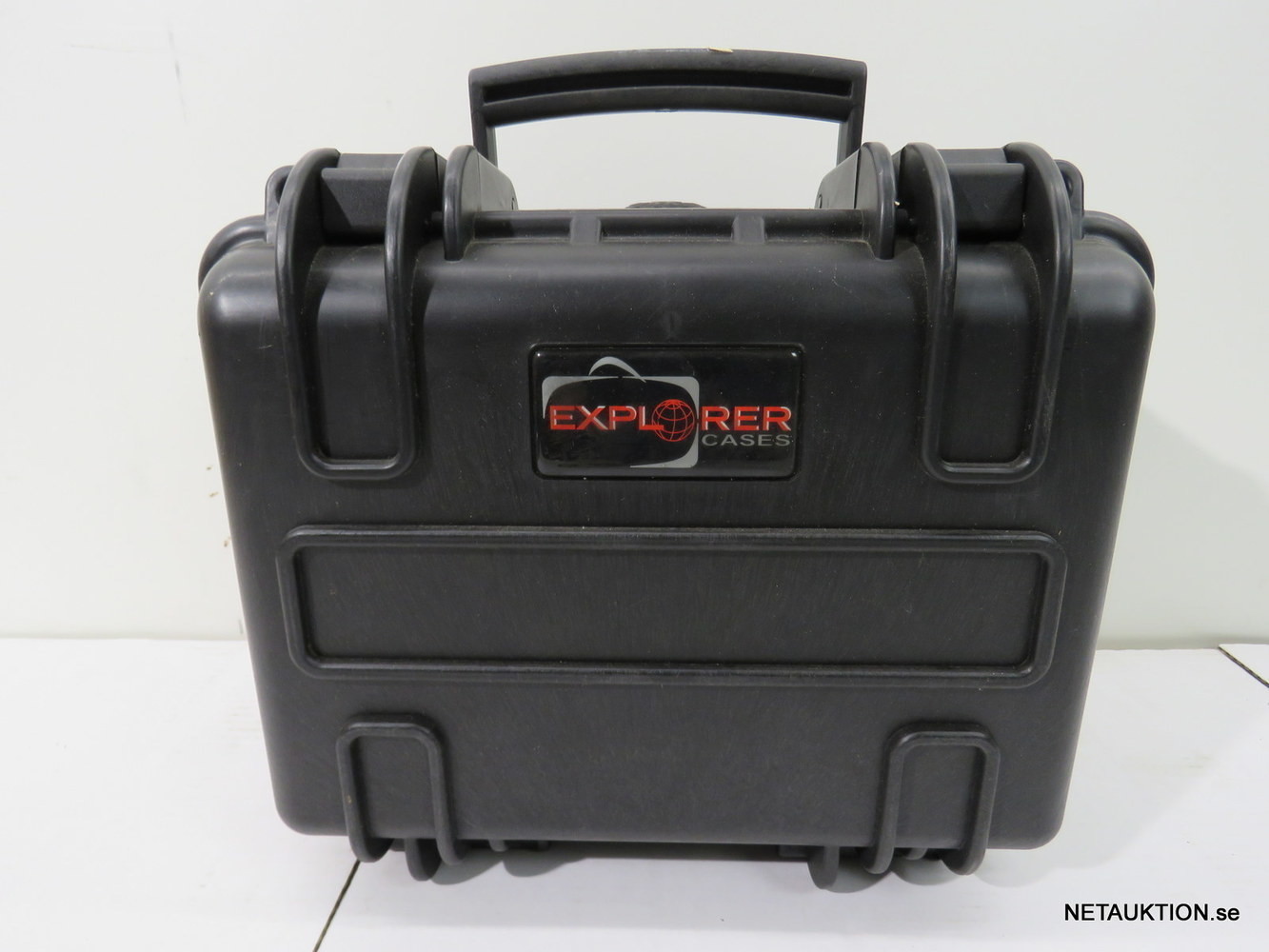 Netauktion - Explorer case 2717 och Sitech ventiler