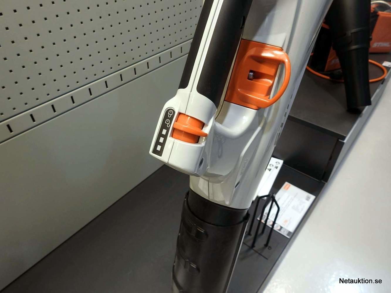 Netauktion - El-lövblås, BGA 100