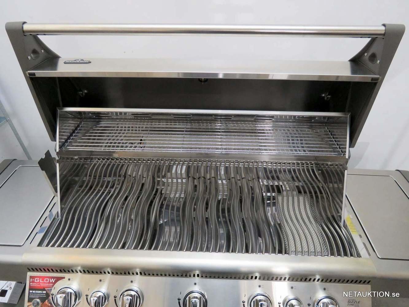 Netauktion - Napoleon gasolgrill, LEX 730 + tillbehör