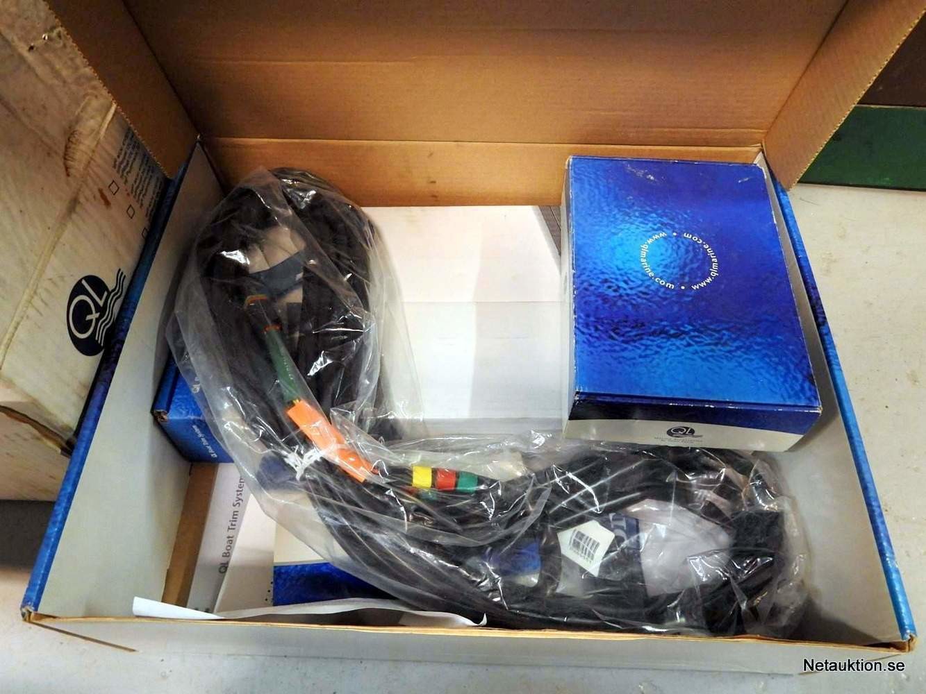 Netauktion - Boat trim system