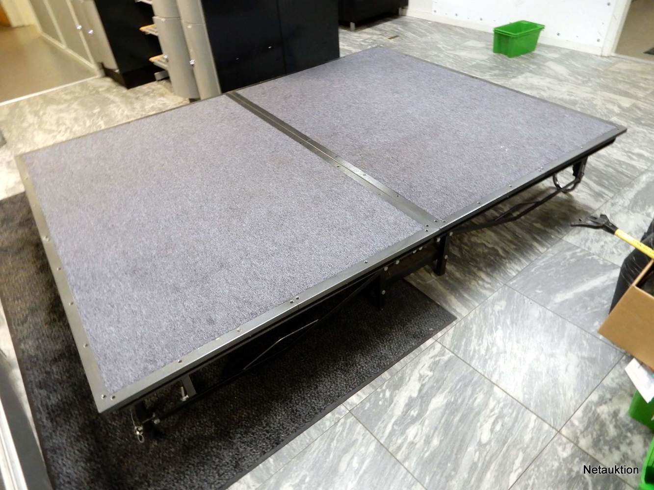 Netauktion - Mobil scen