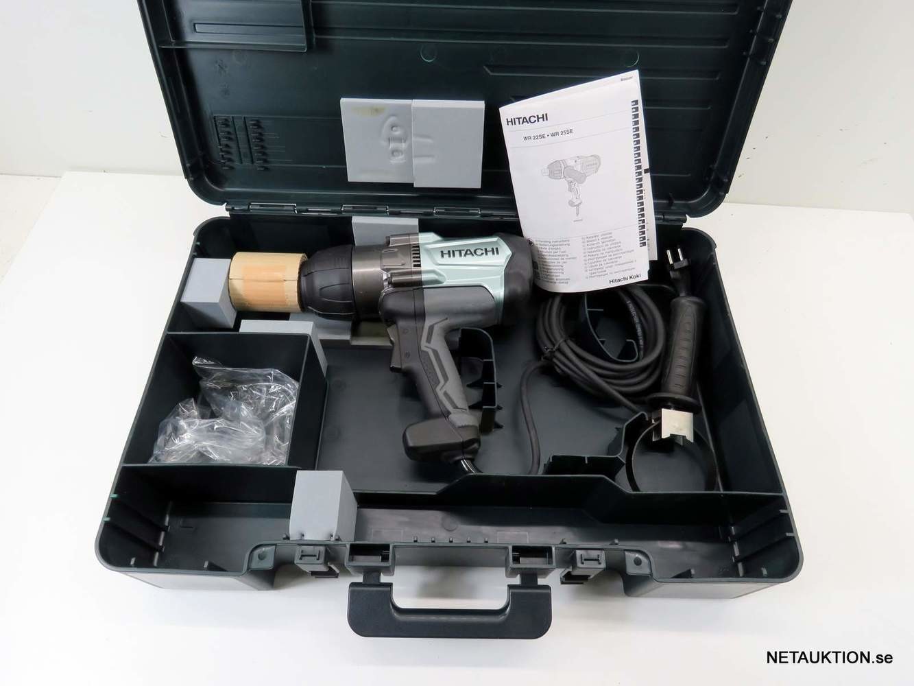 Netauktion - Till salu via auktion Mutterdragare, Hitachi WR22SE 850W