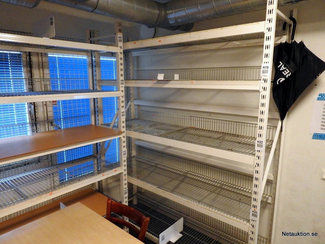 Netauktion - Lagerhyllor