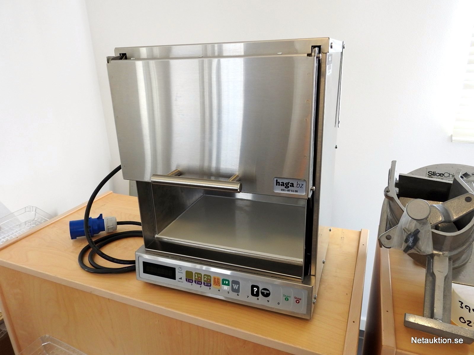 Netauktion - Mikro Menumaster OC524T (2)