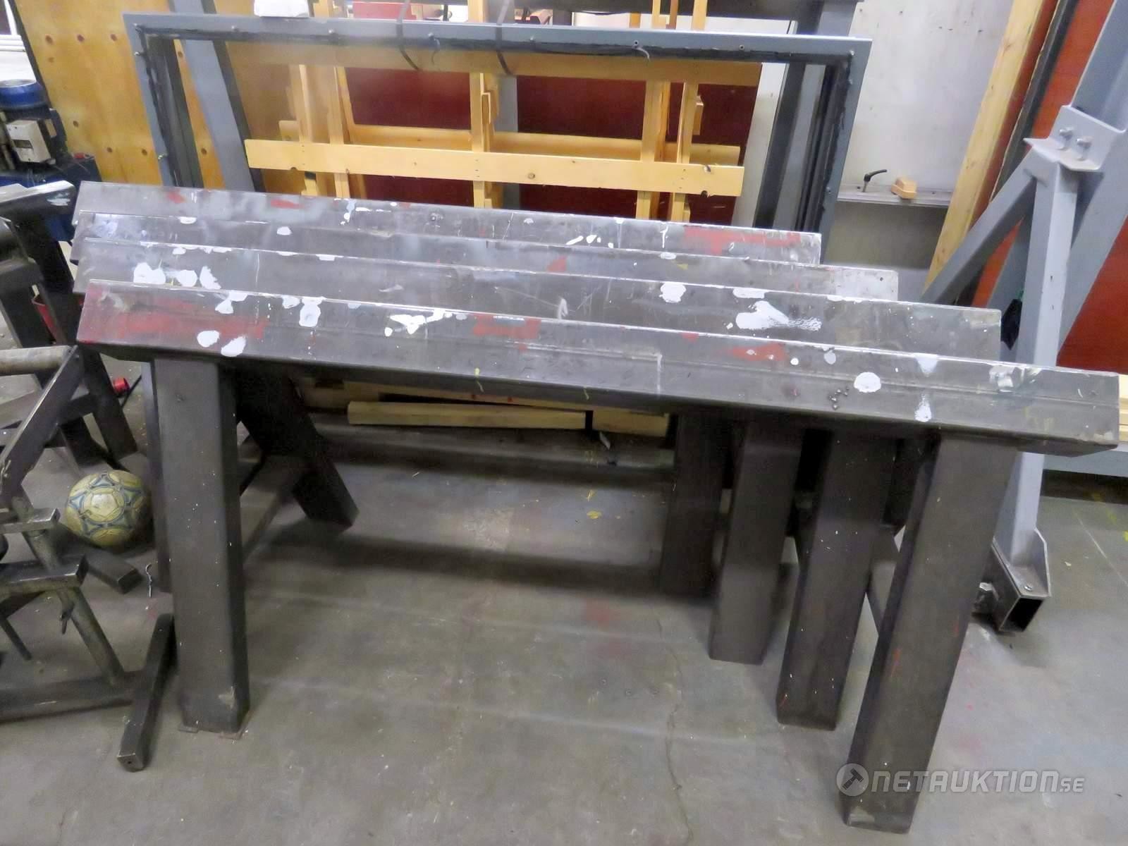 Netauktion - 4st kraftiga bockar