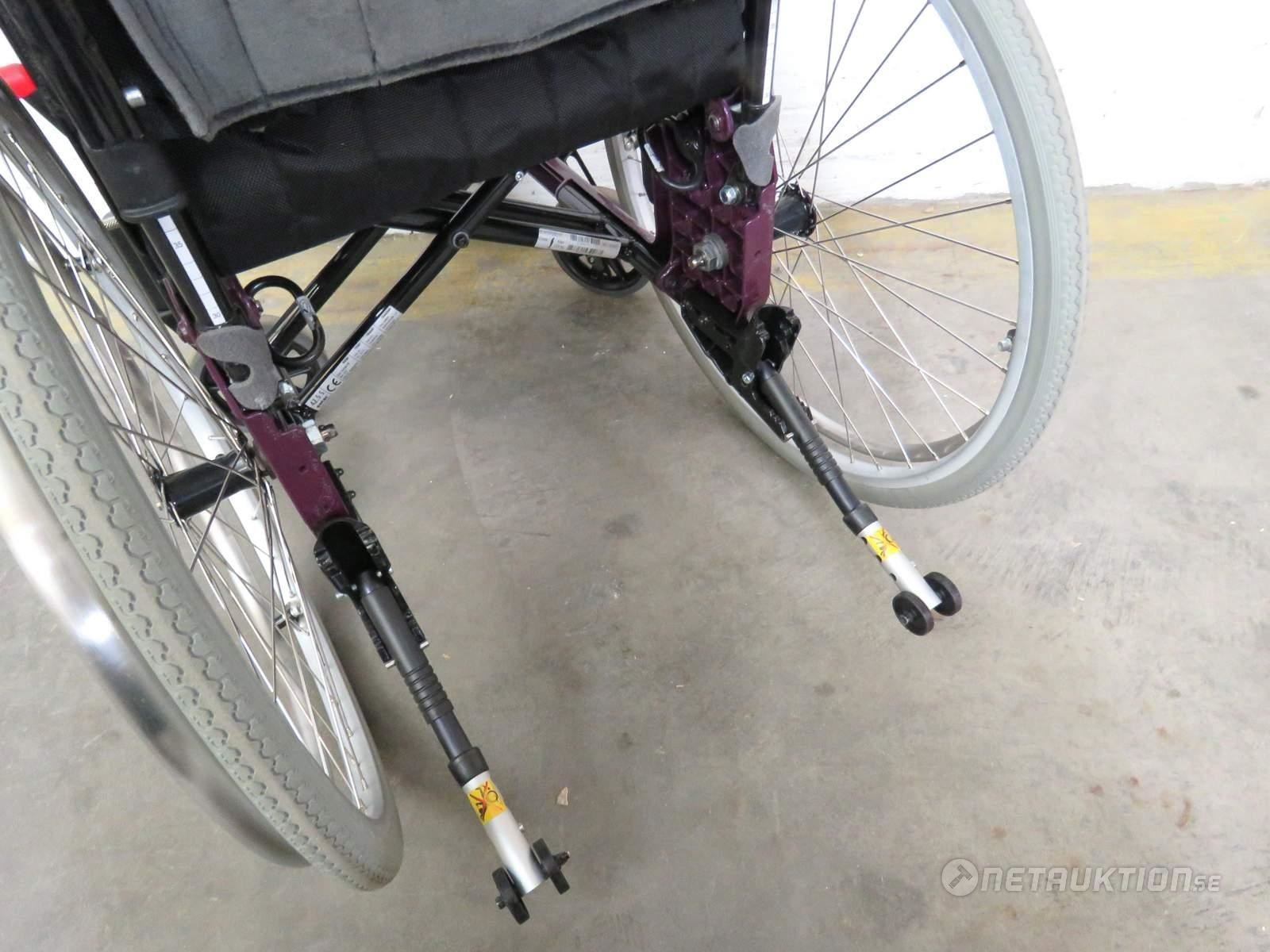 Netauktion - Fällbar rullstol, Etac cross