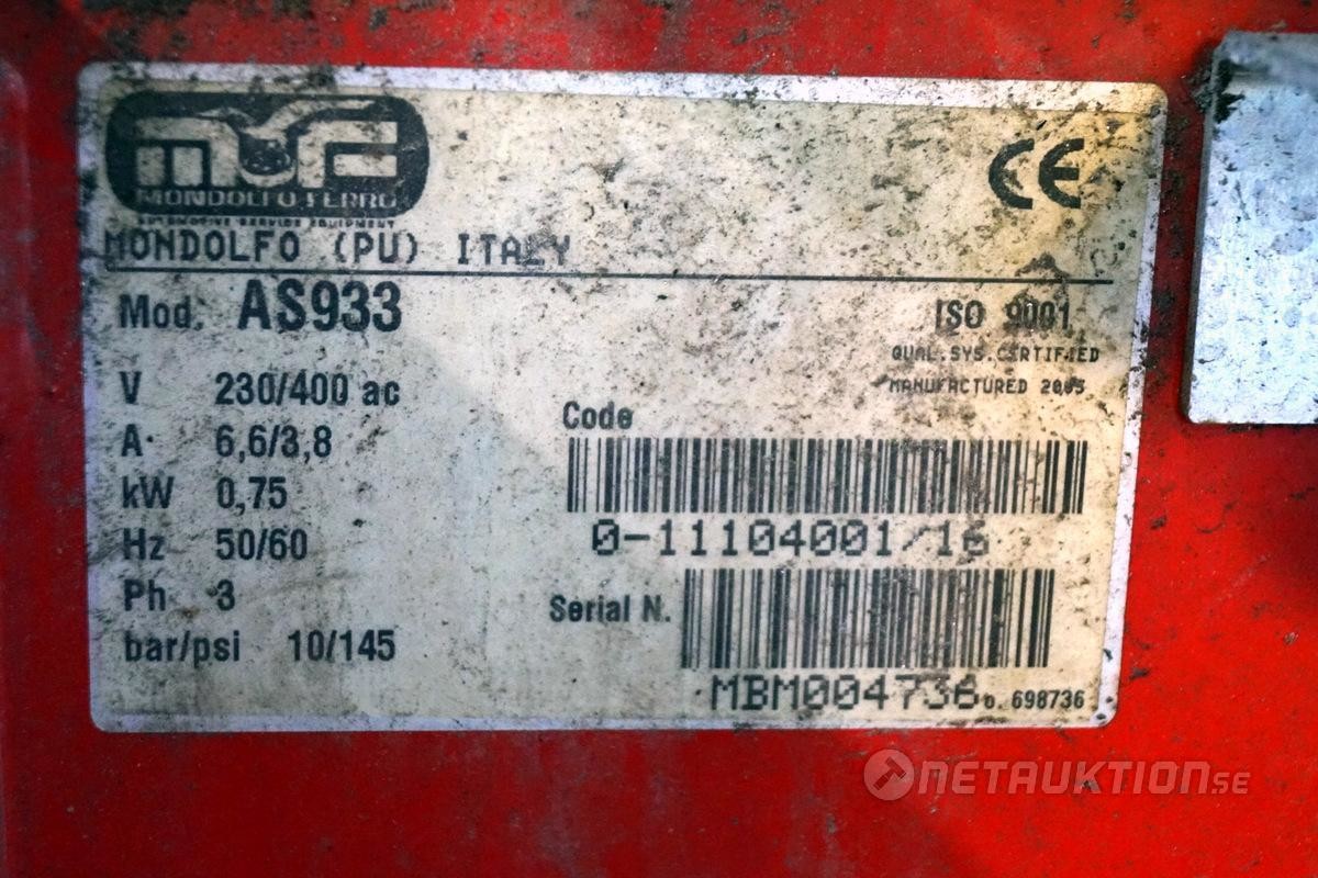 Netauktion - Däckmonteringsmaskin, Mandolfo Aquila AS933