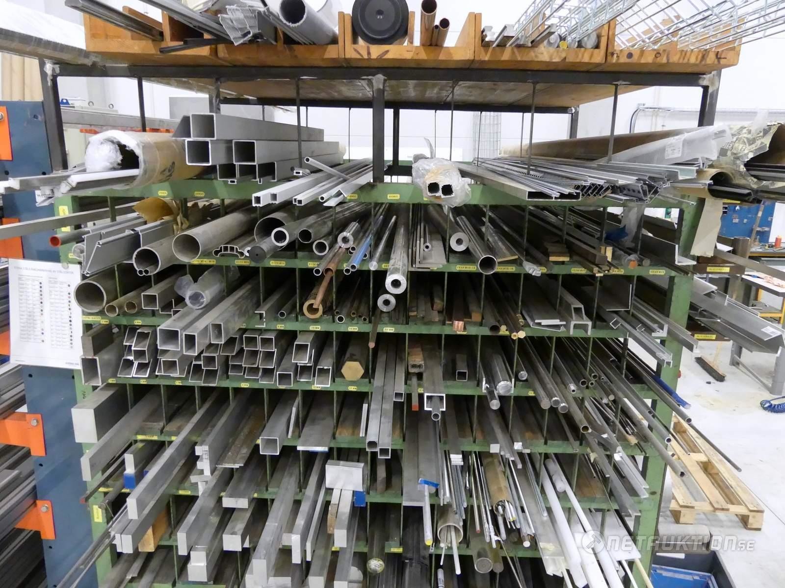 Netauktion - Materialställ, stål